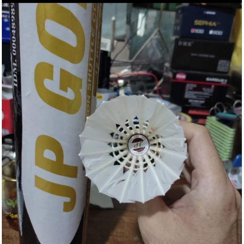 Jual shuttlecock kok badminton sortir jp gold | Shopee Indonesia