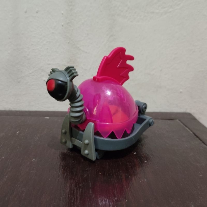 Jual Mainan Happy Meal McDonald's – Koleksi Megamind Bot (Minion ...