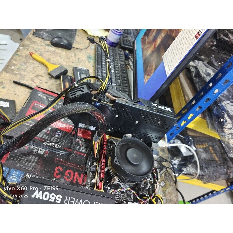 Jual vga xfx rx580 4gb 256bit ddr5 gamimg | Shopee Indonesia