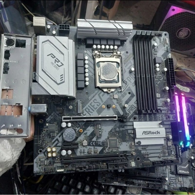 Jual Asrock B560M Pro4 Gen 11 dan 10 Comet Lake LGA 1200 Motherboard ...