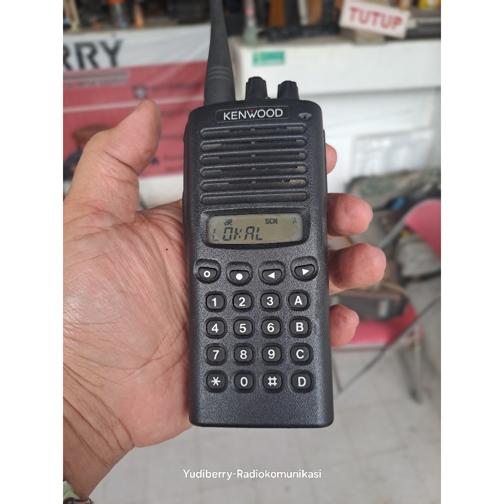 Jual HT KENWOOD TK370G NORMAL MANTAP UHF KENWOOD TK 370 G SANGAT MULUS ...