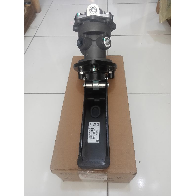 Jual BRAKE PEDAL ASSY PEDAL REM HINO MEREK KBJ | Shopee Indonesia