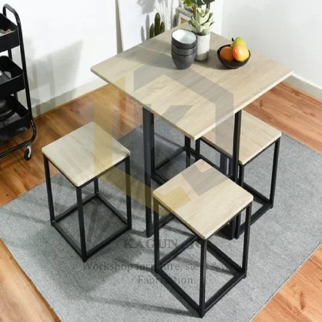 Jual MEJA MAKAN SET 4 KURSI RETRO CUBIC SERIES DT001 | Shopee Indonesia