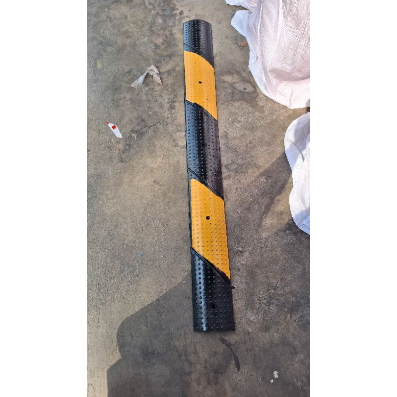 Jual Speed Bump Karet / Rubber Speed Bump / Polisi Tidur Karet Murah ...