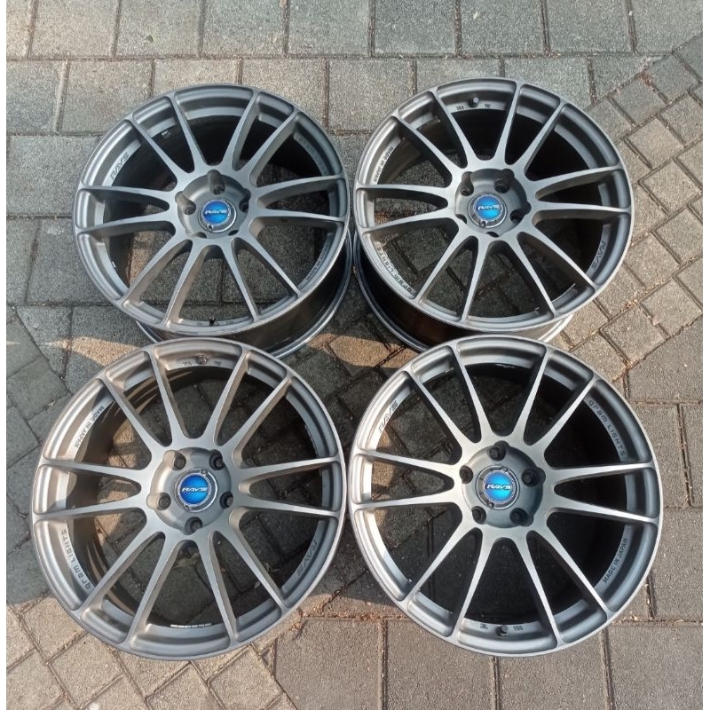 Jual Velg Original RAYS 57Xtreme Ring 18.Made in Japan. Original cap & center cap. Lebar 8.5. Et ...