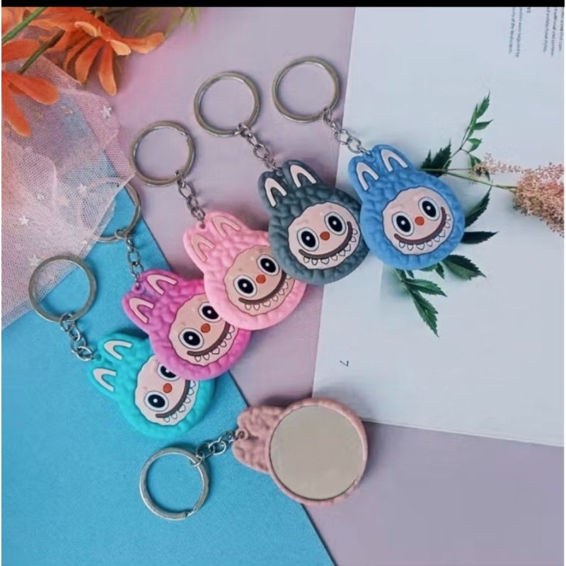 Jual labubu Gantungan Kunci The Monster Labubu Dengan Kaca dan Tali ...