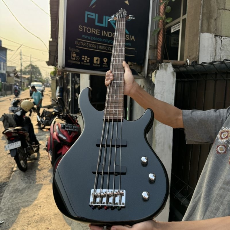 Jual BASS SQUIER MB5 BLACK, LANGKA!! ORIGINAL | Shopee Indonesia