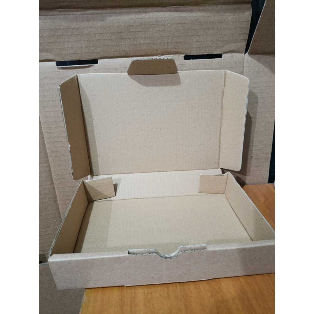 Jual Kardus 17,5x12,5x3,5 18x13x4 Dus Packing Kecil Box Diecut Kotak ...