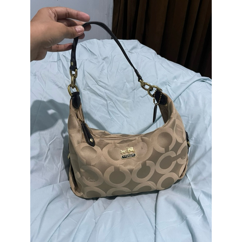 Jual COACH CANVAS HOBO PL | Shopee Indonesia