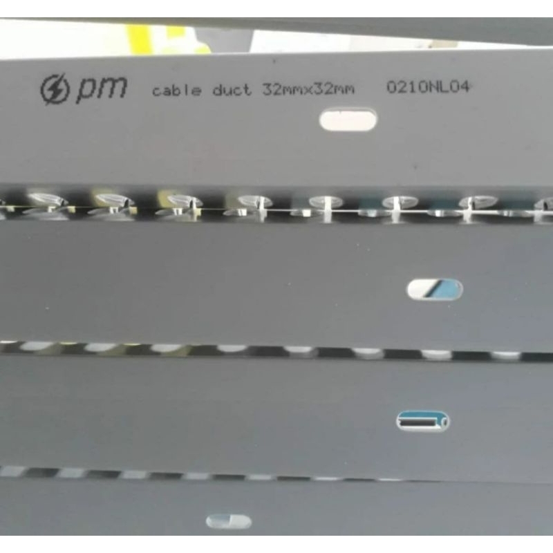 Jual Kabel Duct 32x32 Wiring Duct Slot 32 x 32 PM Cable Duct Lubang Abu ...