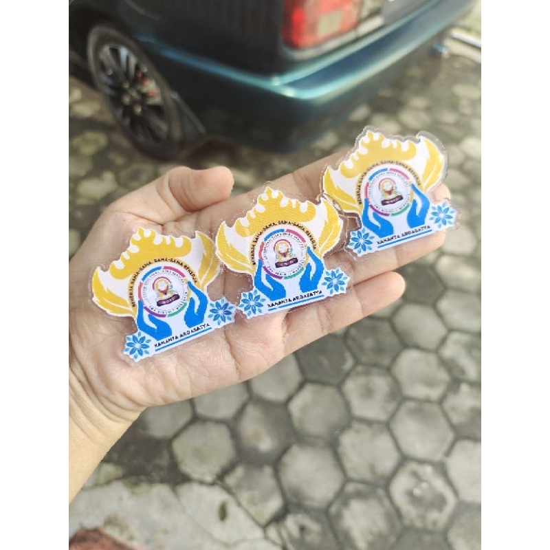 Jual Pin Akrilik Custom 4-5cm (bahan akrilik 3mm) | Shopee Indonesia
