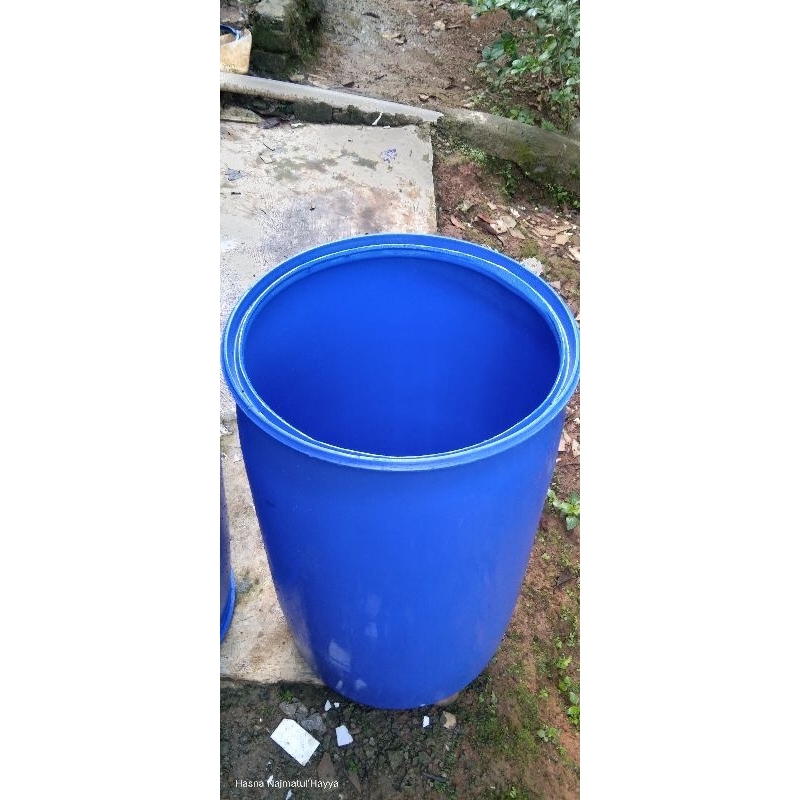 Jual 200 Liter Tong Derum Pelastik Bobokan Bak Sampah Bak Air | Shopee ...