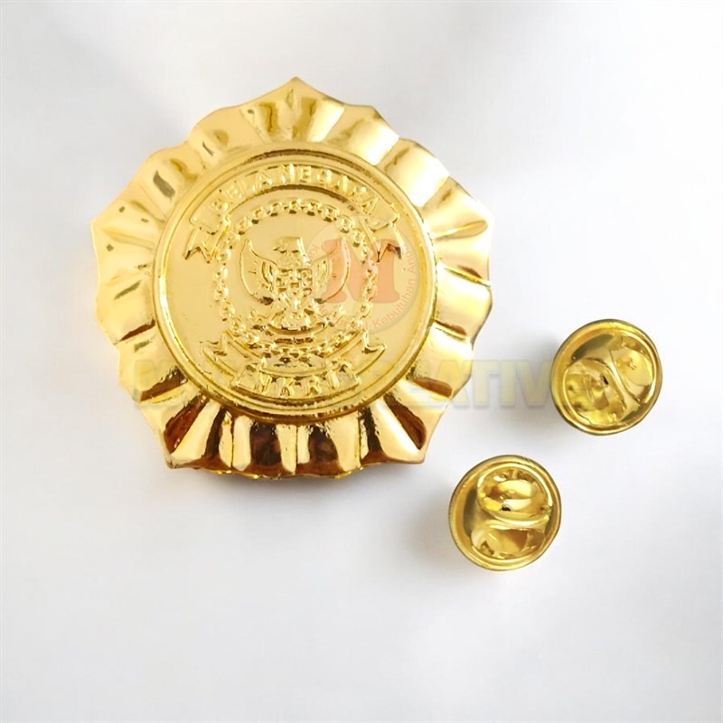 Jual Lencana Pin Bela Negara Kemhan Terbaru Bahan Logam Cor Logo ...