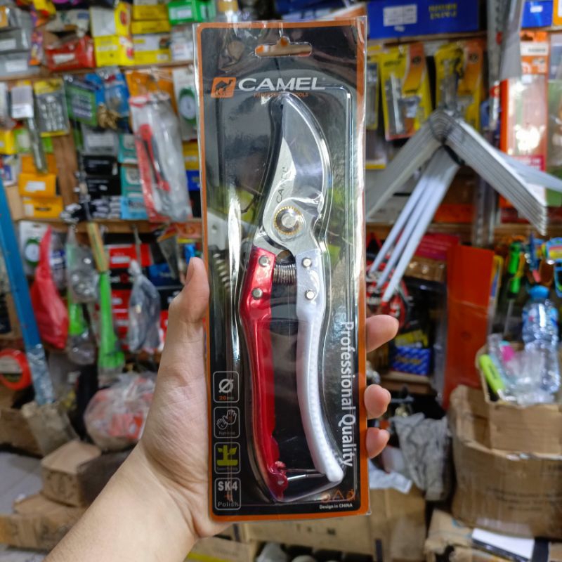 Jual Gunting Dahan Camel Gagang Besi Merah Putih | Shopee Indonesia