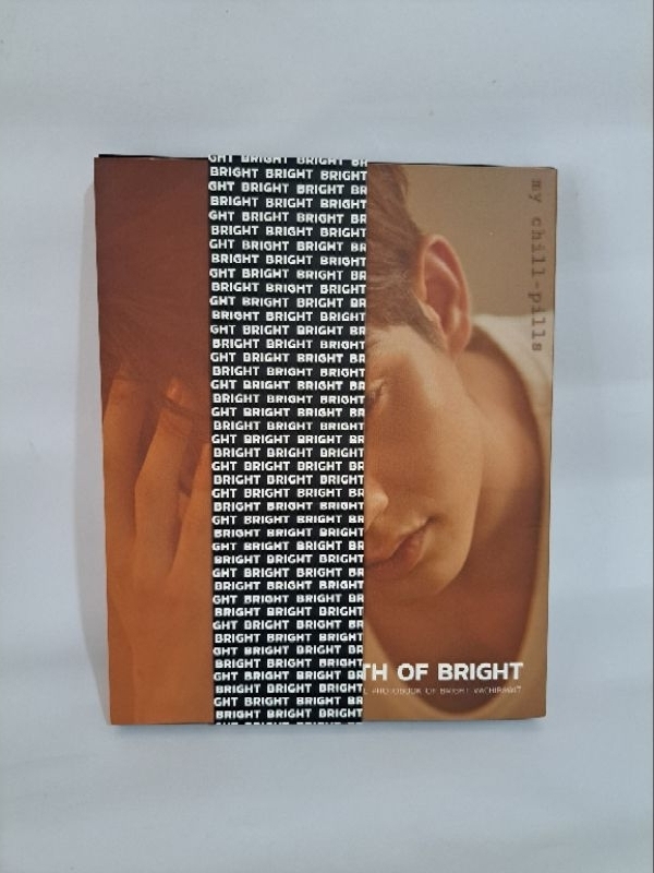 Jual DEPTH OF BRIGHT - THE OFFICIAL PHOTOBOOK OF BRIGHT VACHIRAWIT | Shopee Indonesia