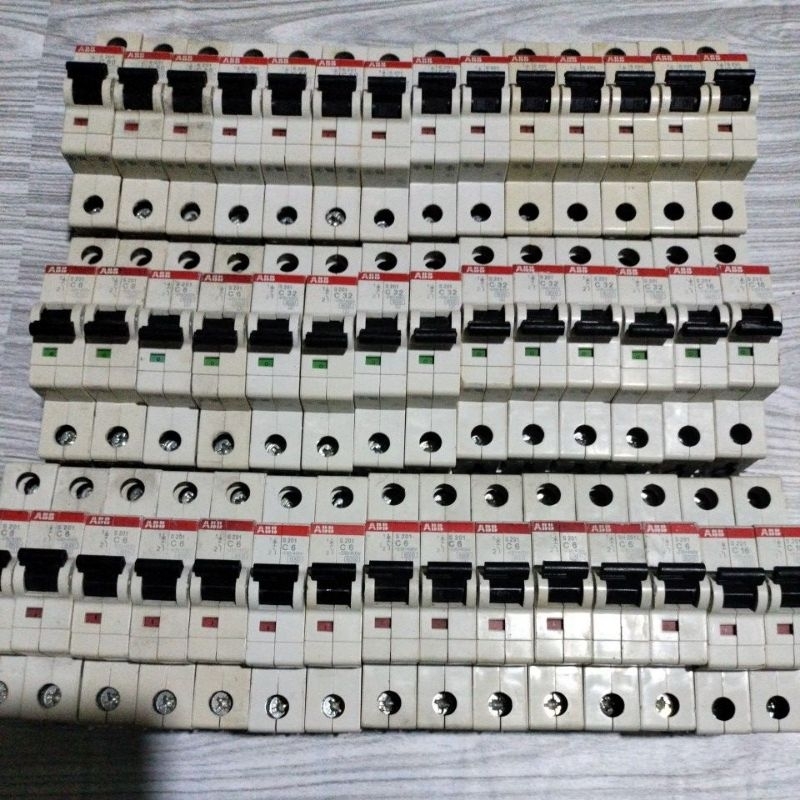 Jual Mcb abb s201 1p mulai Amper 6A/ 16A /32A/50A/63A/original | Shopee ...