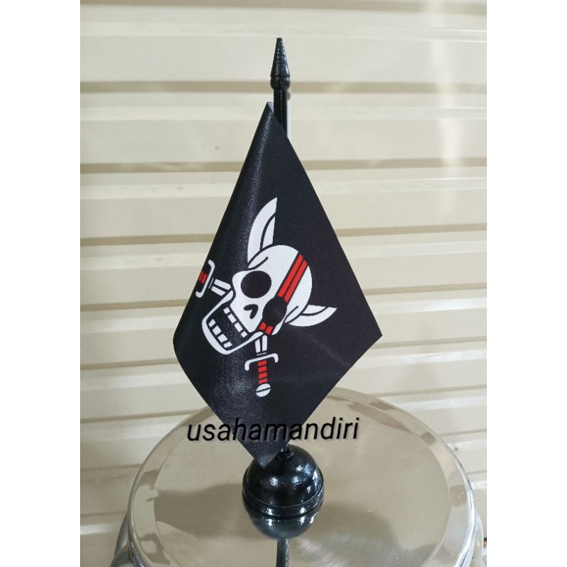 Jual bendera one piece/ bendera akagami/bendera marine/bendera world ...