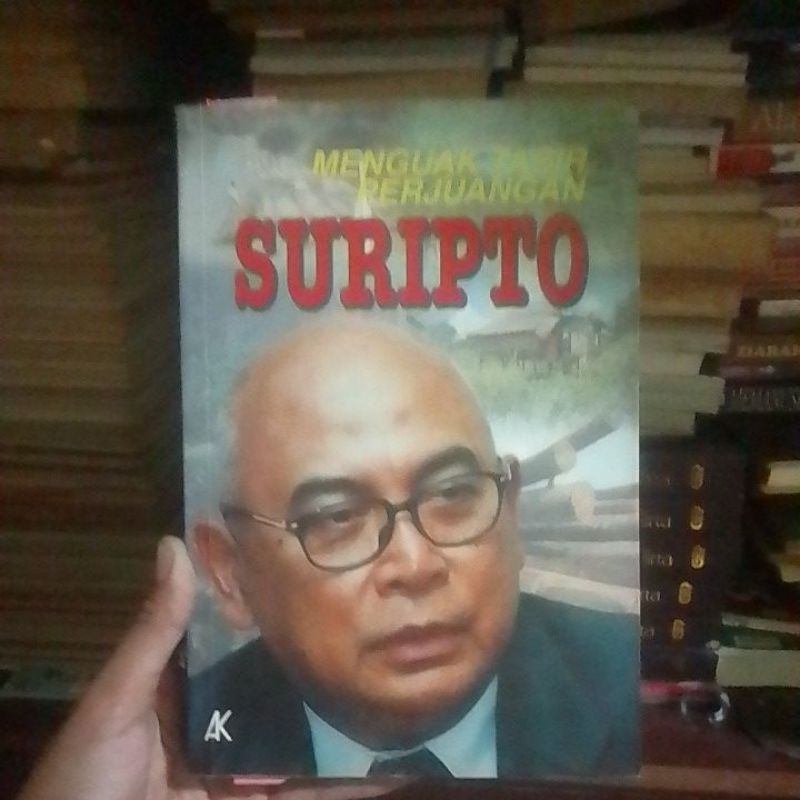 Jual Menguatkan Tabir Perjuangan SURIPTO | Shopee Indonesia