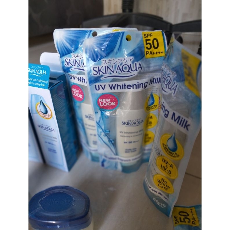 Jual skinaqua uv whitening milk spf 50+ pa++++ sunscreen skin aqua | Shopee Indonesia