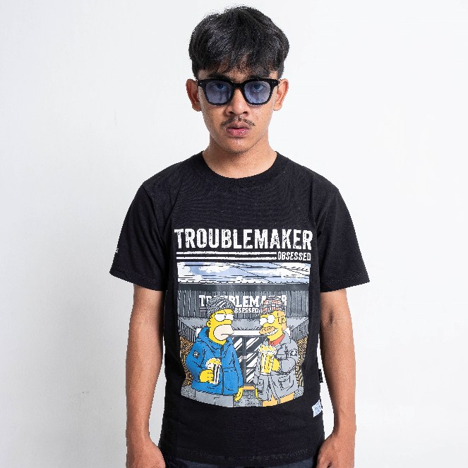 Jual Troublemaker - Tees - Simpsons | Shopee Indonesia