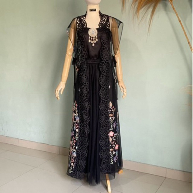 Jual SEVENBEE - Kinan Outer - Outer Panjang Kebaya Tile Brukat Bunga ...