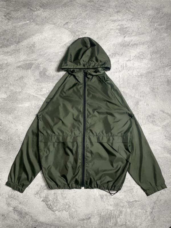 Jual UNIQLO WINBREAKER SECOND ORIGINAL | Shopee Indonesia