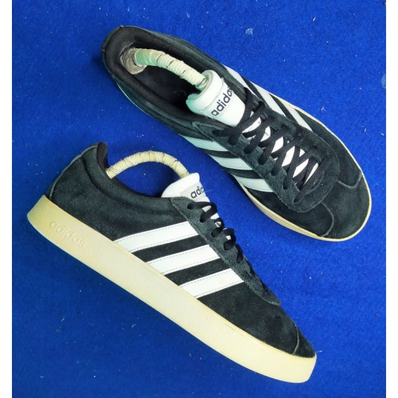Jual SEPATU SECOND BRANDED ADIDAS PRELOVED THRIFTING SNEAKERS | Shopee ...