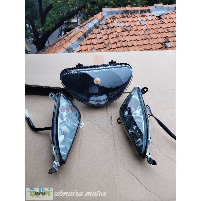 Jual black housing reflektor lampu depan mio sporty mio lama sen model ...