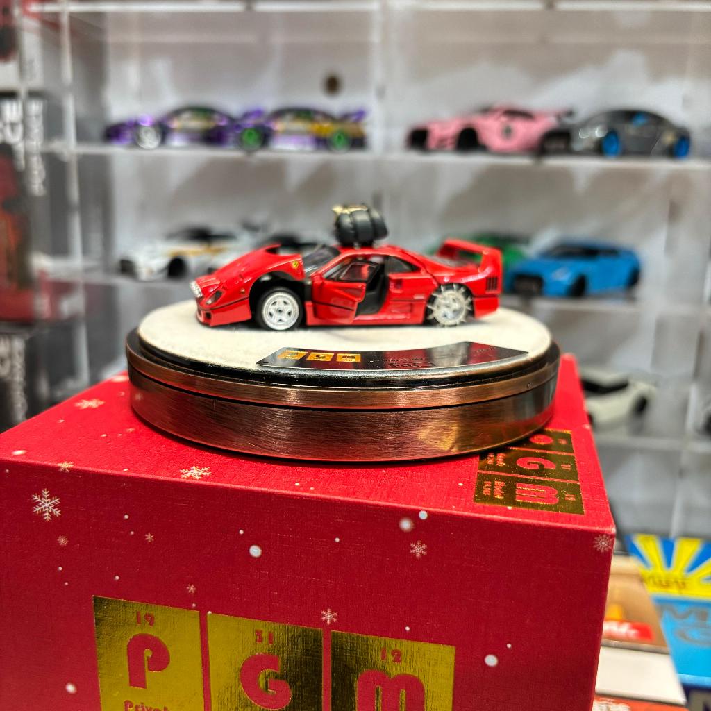Jual PGM Ferrari F40 Red Snow Christmas Limited Edition | Shopee Indonesia