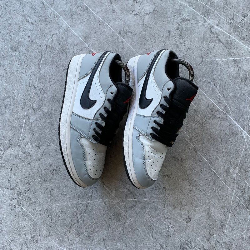 Jual Nike Air Jordan Smoke Grey | Shopee Indonesia