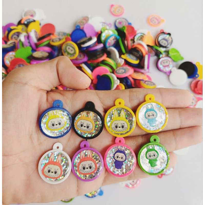 Jual (SATUAN)Bandul Liontin LABUBU Karet Bulat Diameter 2cm | Shopee ...