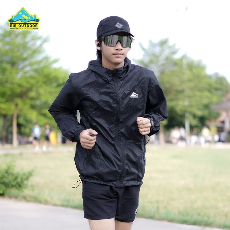 Jual JAKET LARI OLAHRAGA SEPEDA WINDBREAKER PACKABLE ULTRALIGHT JACKET ...