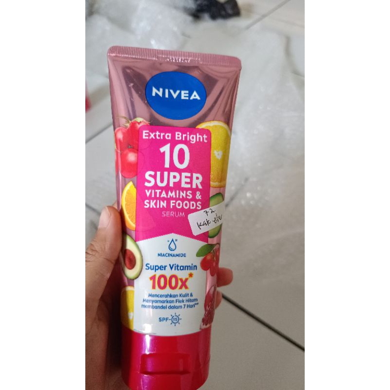 Jual Nivea body serum extra brigh fruits 180 ml | Shopee Indonesia