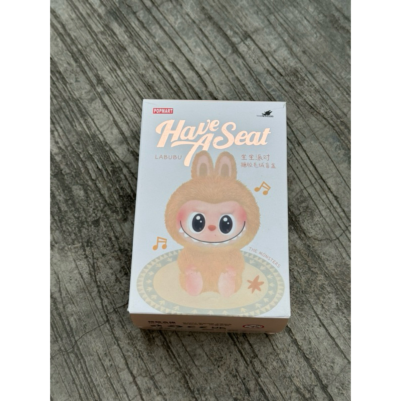 Jual Boneka Labubu V2 / Have A Seat Labubu / The Monster Labubu ...