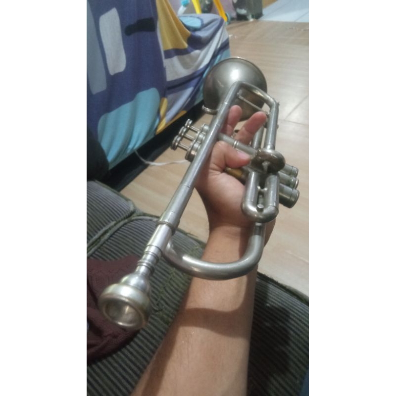 Jual Trompet Lark / Trumpet Lark second | Shopee Indonesia