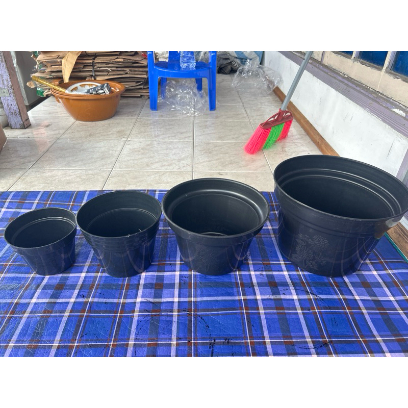 Jual Pot kembang hitam berbagai macam ukuran | Shopee Indonesia