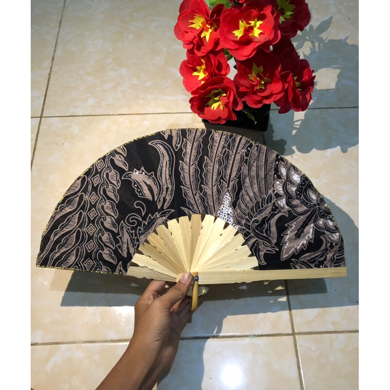 Jual sovenir kipas bambu / kerajinan kipas bambu / prakarya kipas bambu ...