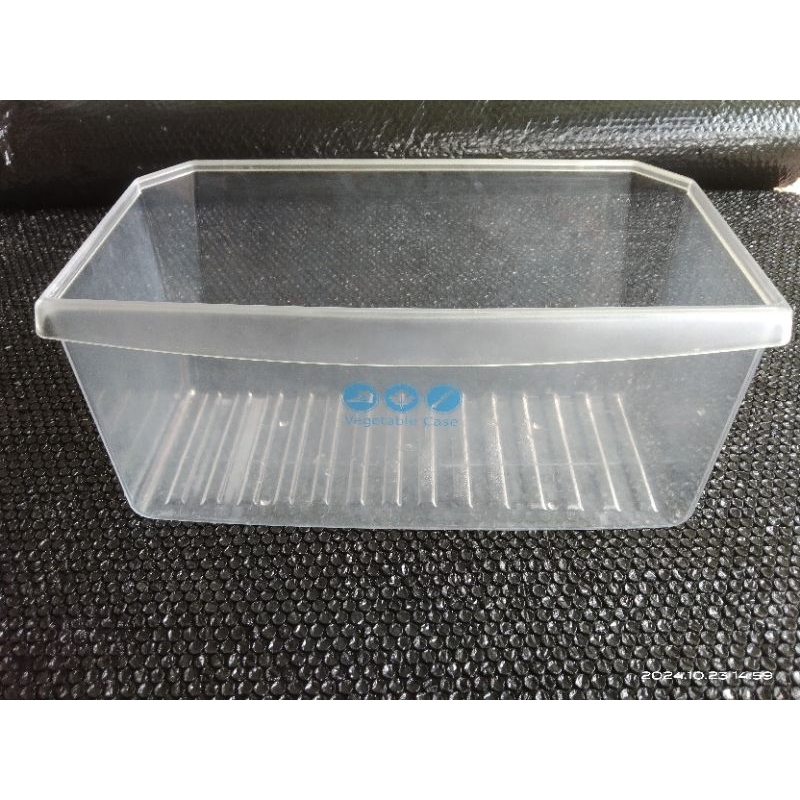 Jual BOX SAYUR DAN BUAH KULKAS PANASONIC 2 PINTU MODEL NR-B25GF-S ...