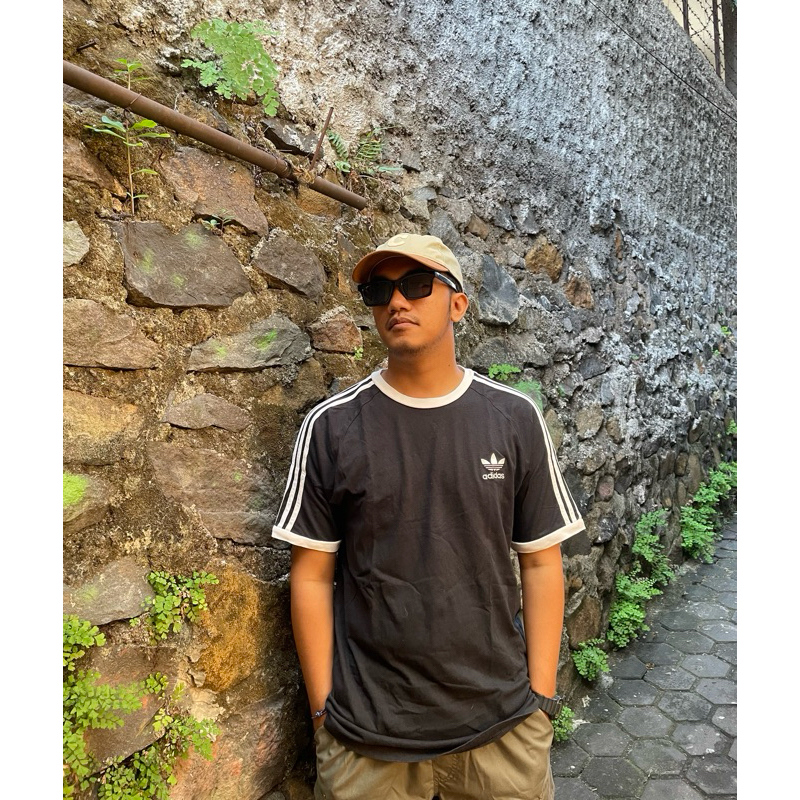 Jual Adidas Ringer Tee Black | Shopee Indonesia