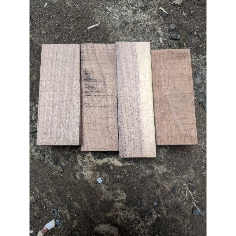 Jual balok kayu kenari walnut 4 x 5 x 13 cm | Shopee Indonesia