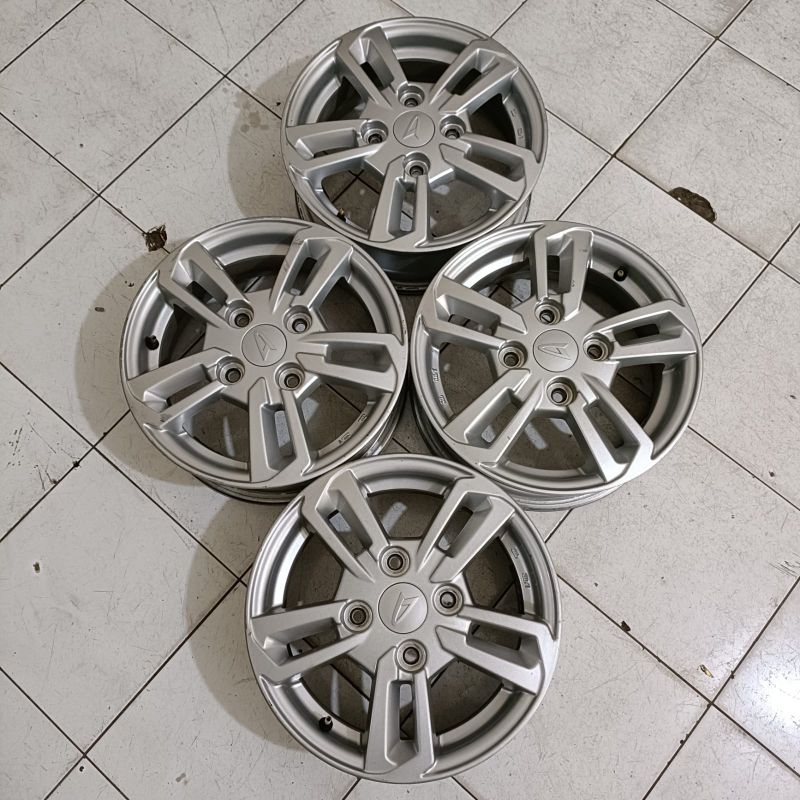 Jual Velg Mobil Bekas Oem Xenia Ring 14 Lebar 5 pcd 4x100 Et 45 Kondisi Siap Pakai | Shopee ...