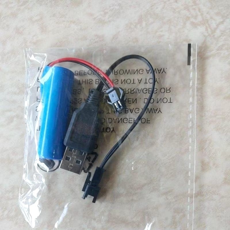 Jual FAMILY TOYS BATERAI MOBIL RC(800,Mah 3,7v) BATERAI CHARGER MOBIL ...