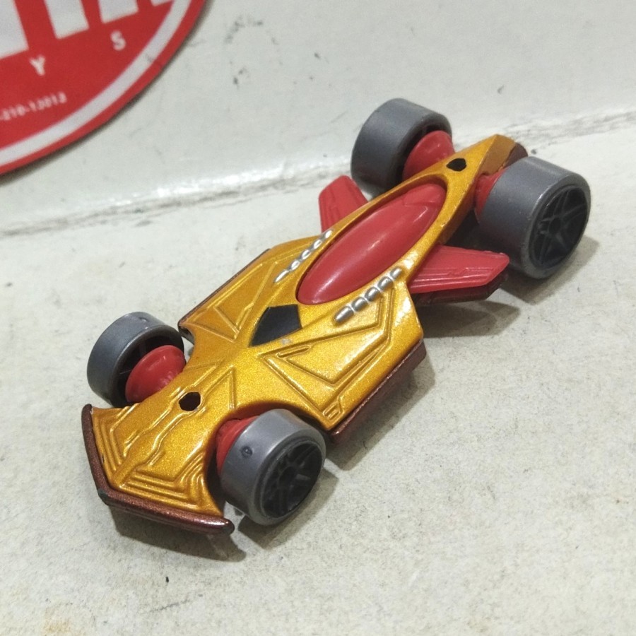 Jual Hot Wheels Battle Force 5 SABER gold copper orange roda abu mobil ...