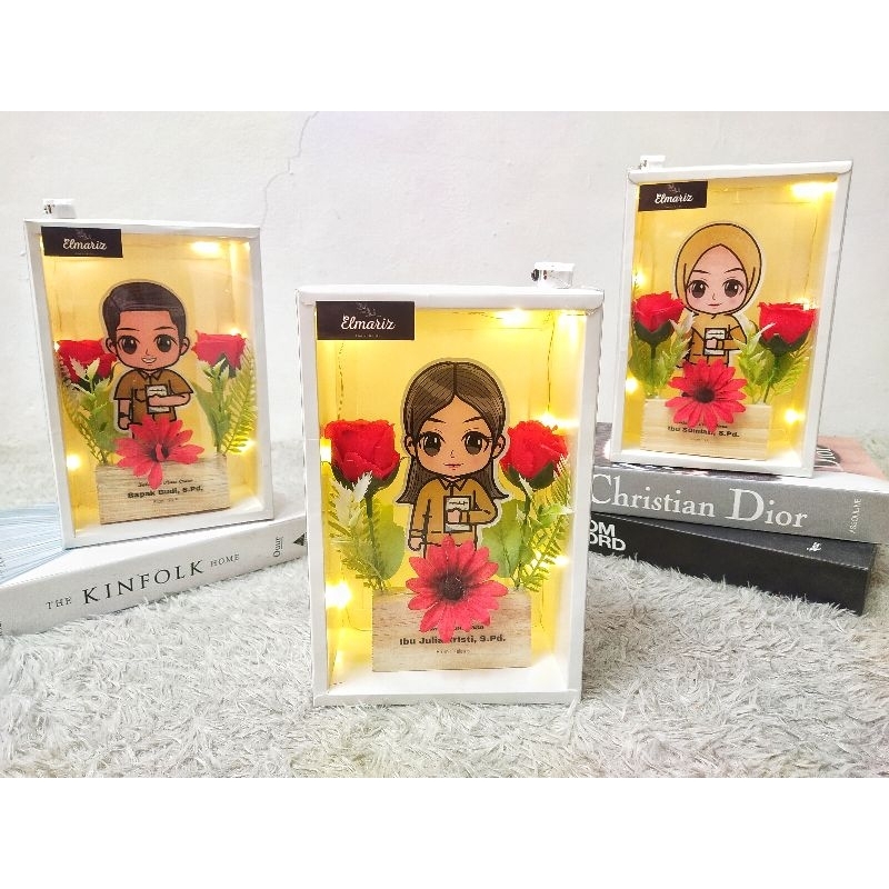 Jual [SIAP KIRIM] Flower Box Acrylic | Hadiah Hari Guru/ Hiasan meja ...