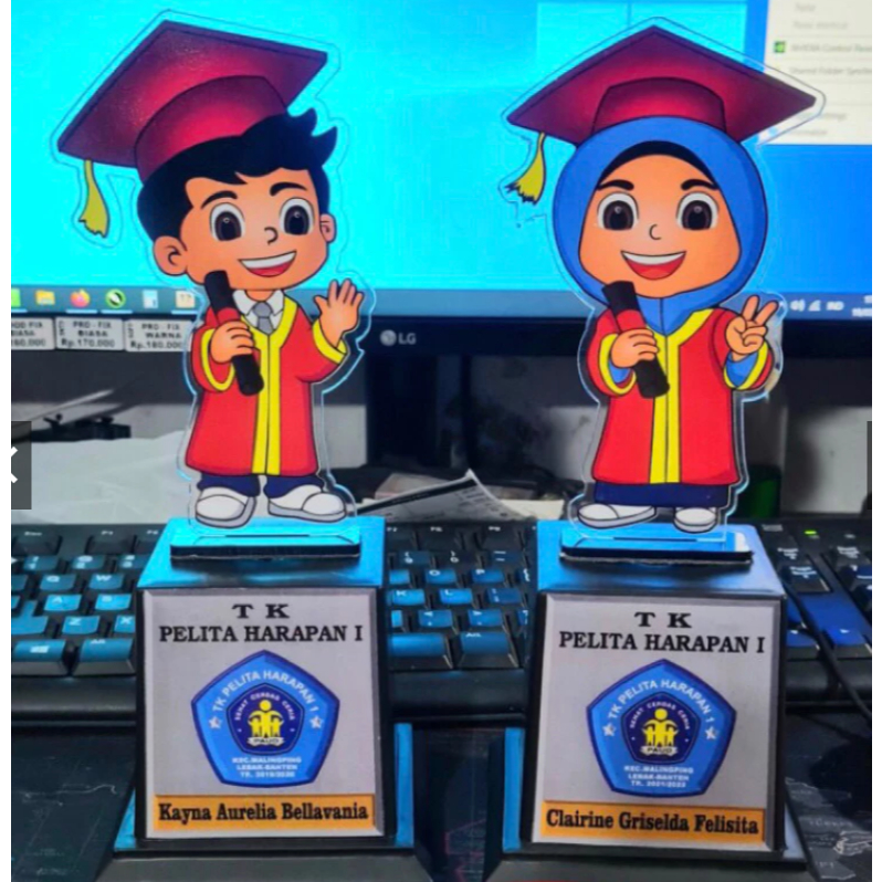 Jual Piala Wisuda TK / PAUD Akrilik Custom | Shopee Indonesia