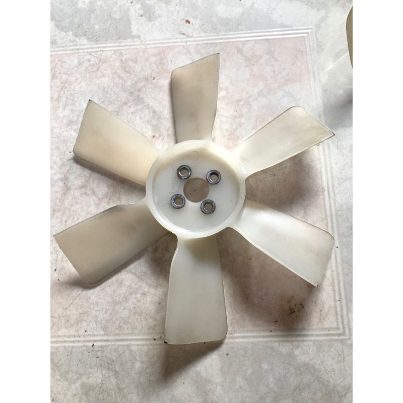 Jual kipas radiator futura carry ORIGINAL COPOTAN | Shopee Indonesia