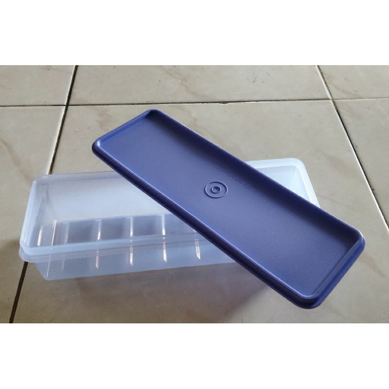 Jual Tupperware Tin stor 2L wadah penyimpanan kulkas | Shopee Indonesia