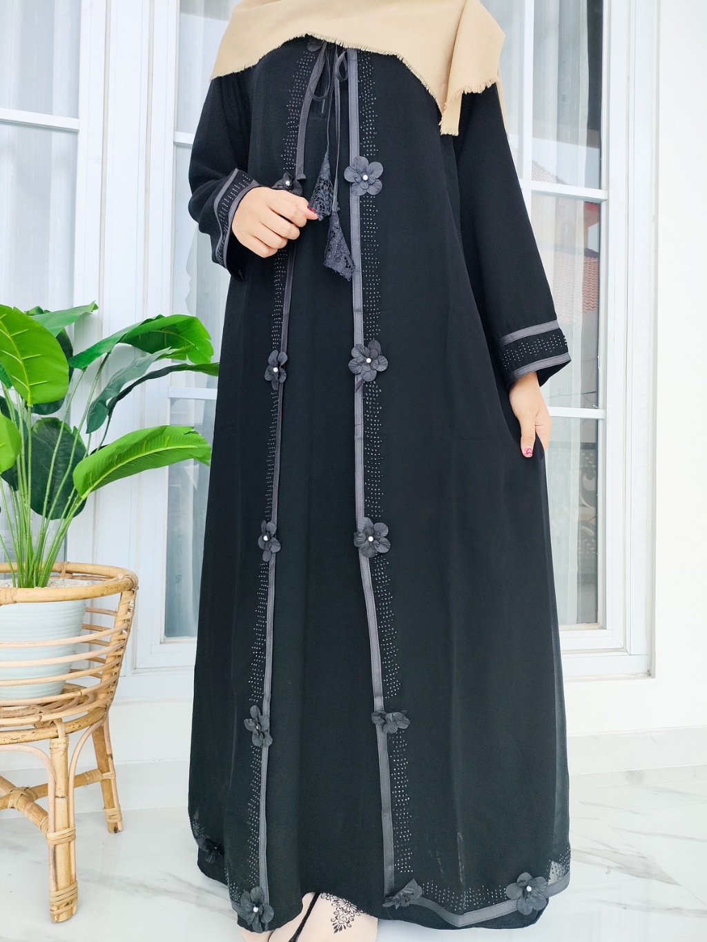 Jual Abaya Aurora Terlaris Termurah Model Outer Menyatu Look Mewah ...