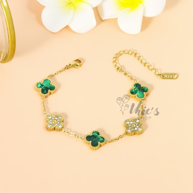 Jual Gelang tangan titanium rantai motif bunga clover permata bolak ...