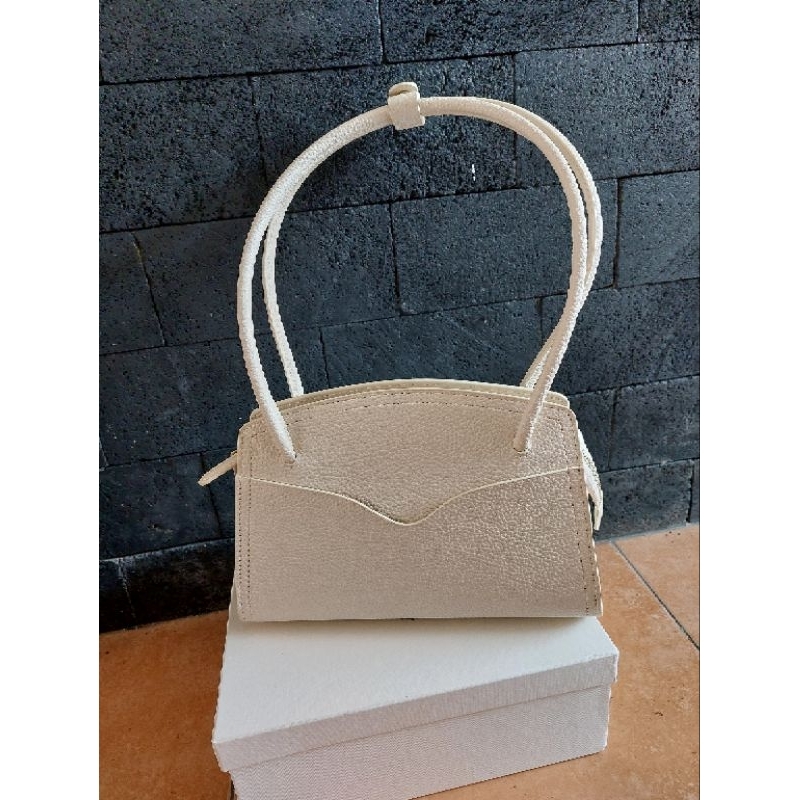 Jual Holdrey Pound Bag buttermilk | Shopee Indonesia